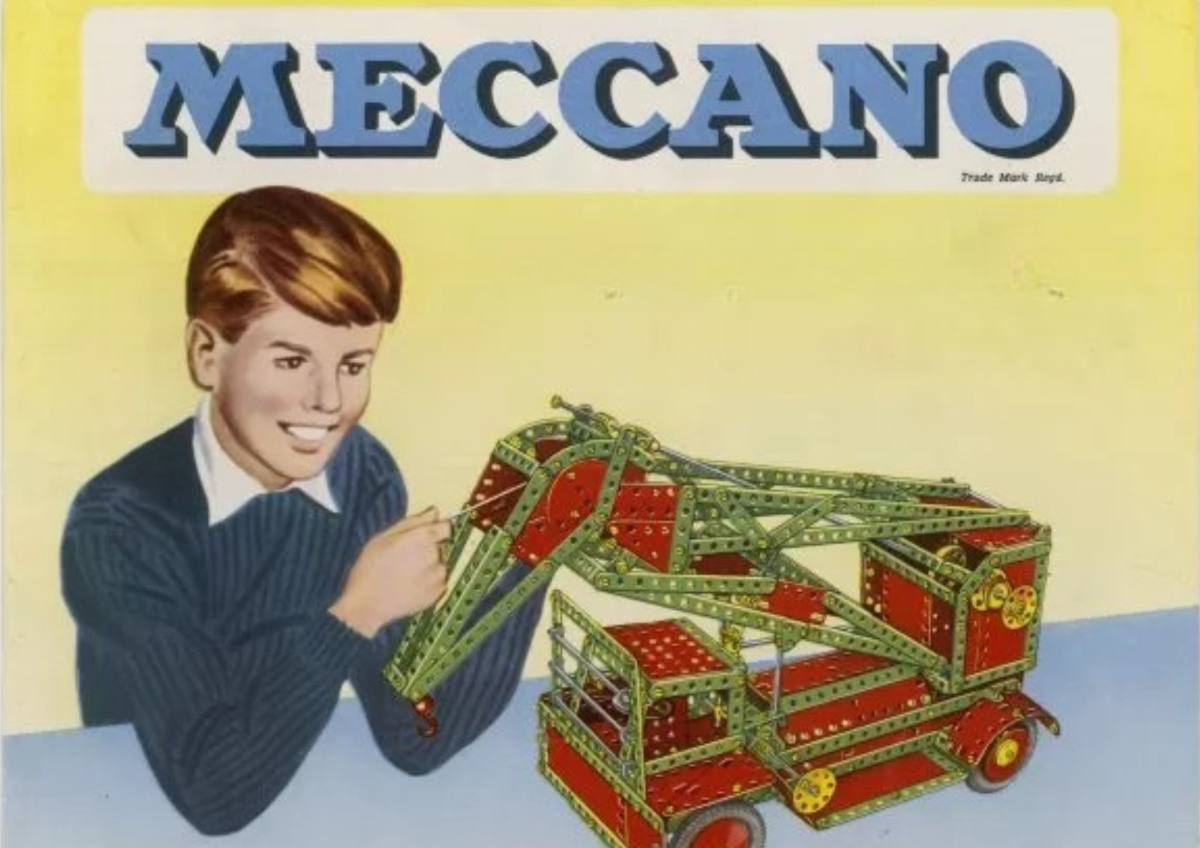 Mega Meccano - Hollycombe Steam in the Country